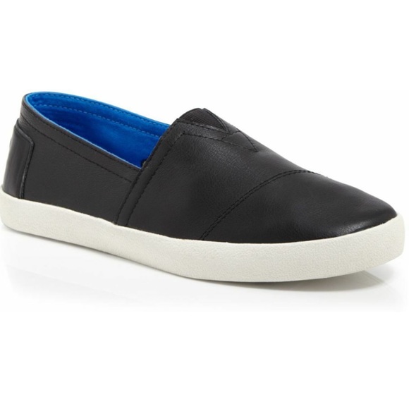 Toms | Shoes | Mens Toms Shoes Avalon Slip On Sneaker In Black Leather ...
